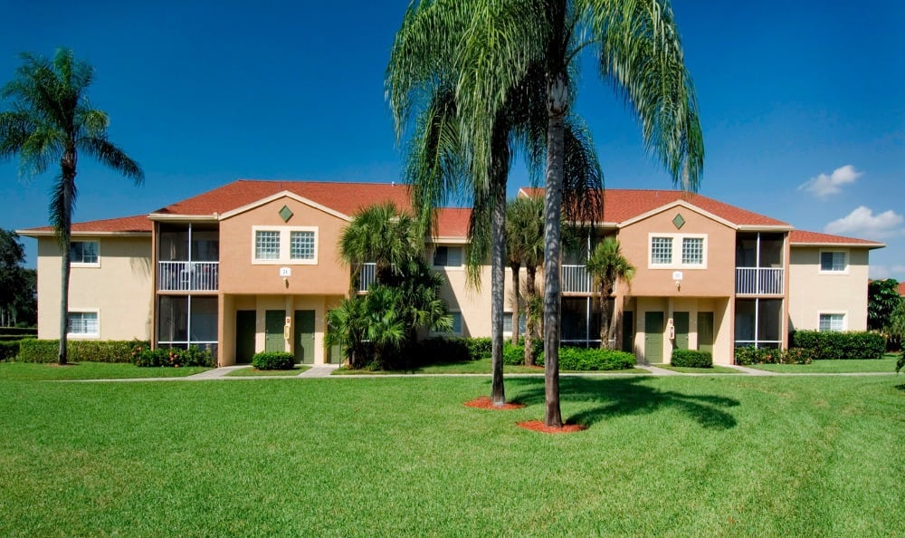 Apartments at Azalea Village - West Palm Beach