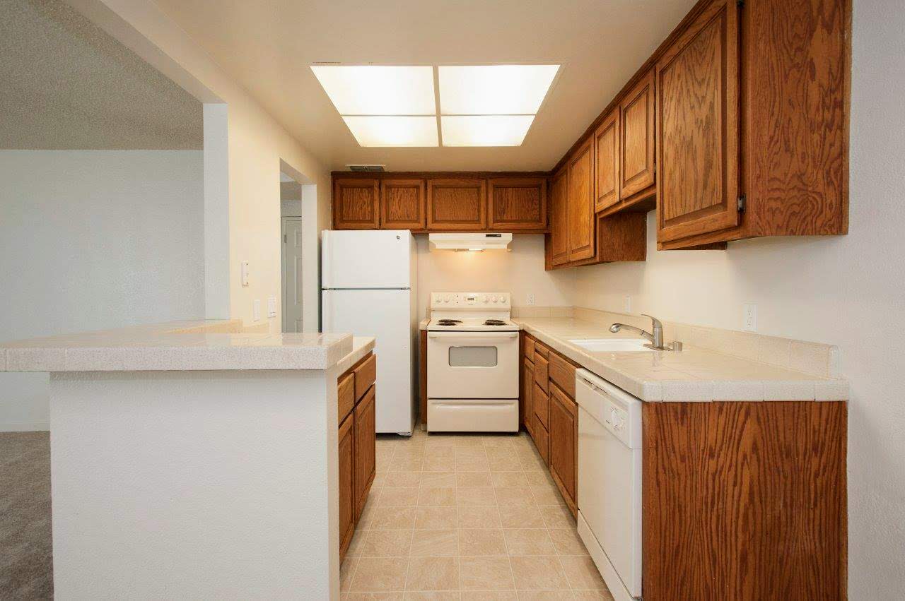 Apartments at Meridian Terrace Condominiums - Sacramento